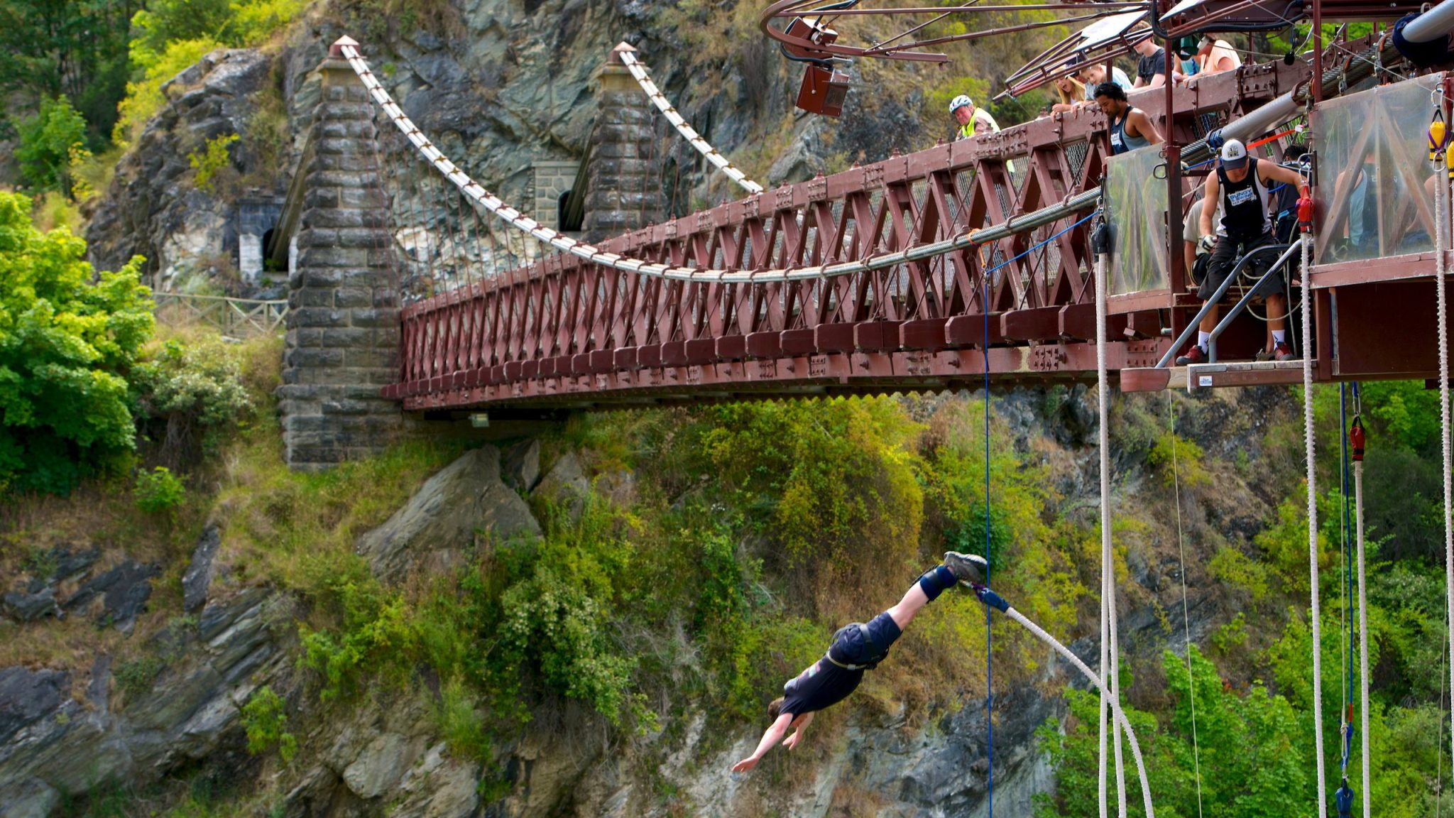 Top 10 Best Bungee Jumping In The World 2026