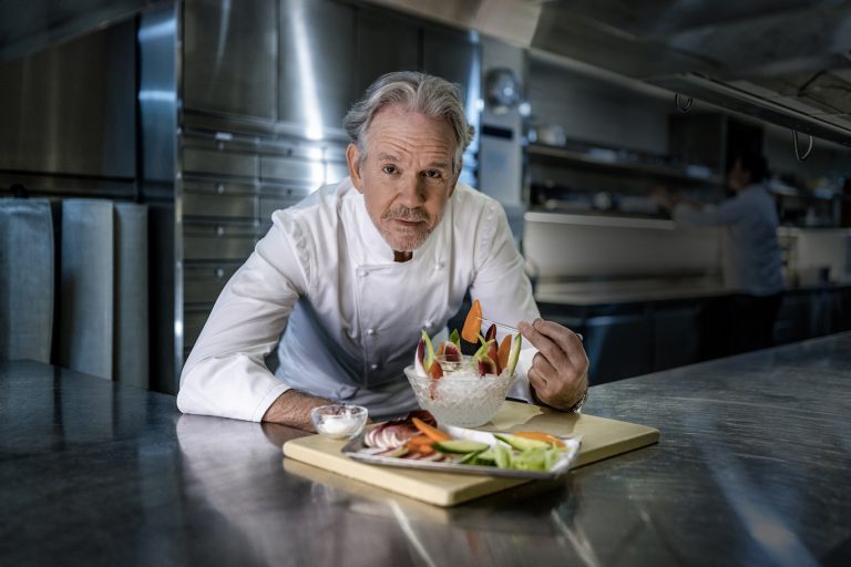 Top 10 Most Famous Male Chefs In The World 2025