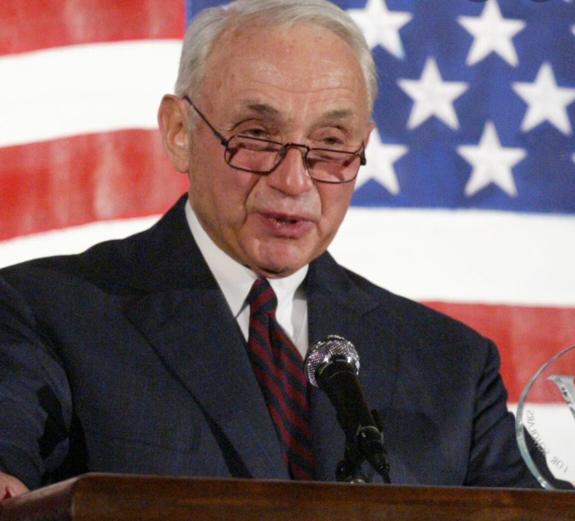 Top 10 Old CEOs In The World