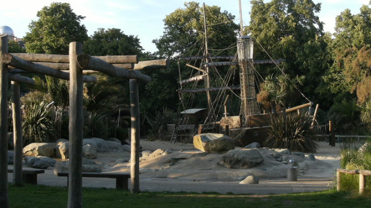 Top 10 Largest Playgrounds In The World 2025