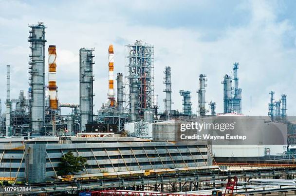 Top 10 Largest Oil Refineries In The World 2024