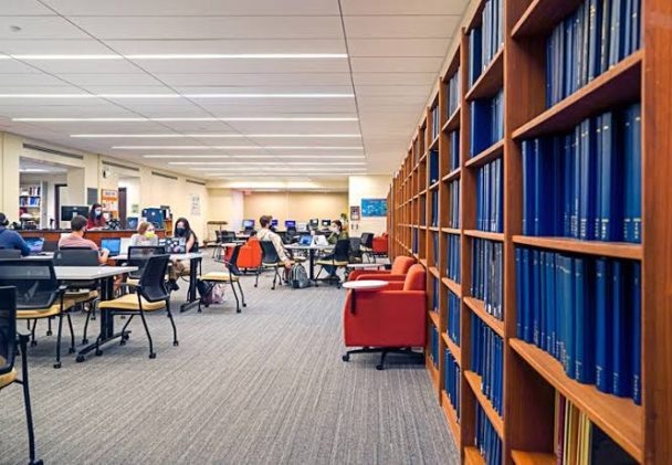 Top 10 Largest Libraries In United States 2025