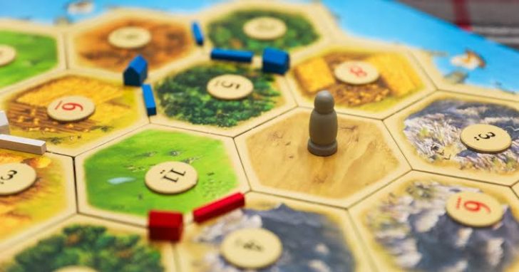 Top 10 Oldest Board Games Still Played In The World 2025