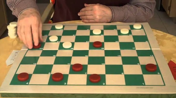 Top 10 Oldest Board Games Still Played In The World 2025