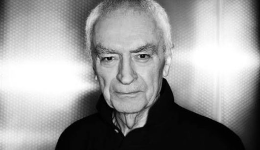 Top 10 Famous Graphic Designers In The Worlds 2025