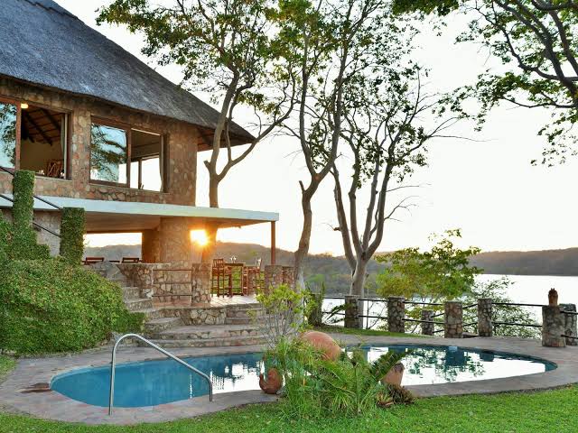 Top 10 Most Beautiful Cities In Zimbabwe 2025