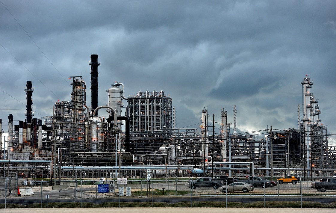 Top 10 Largest Oil Refineries In The World 2024